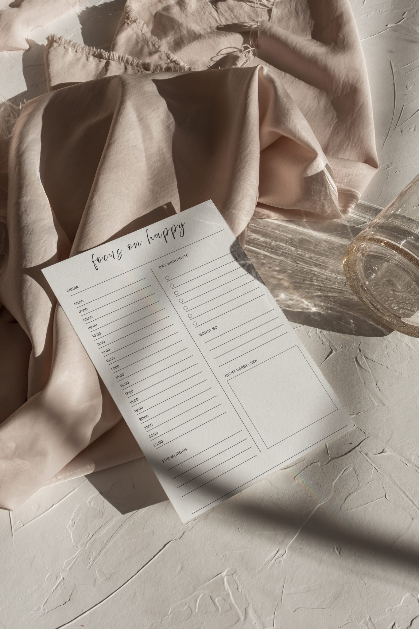 Kostenloser Tagesplaner zum Ausdrucken für einen stressfreien Alltag! ♡ • Titatoni